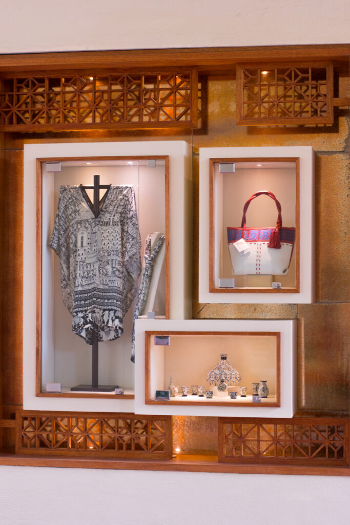 Enjoy a minimarket inside your hotel - Club Velas